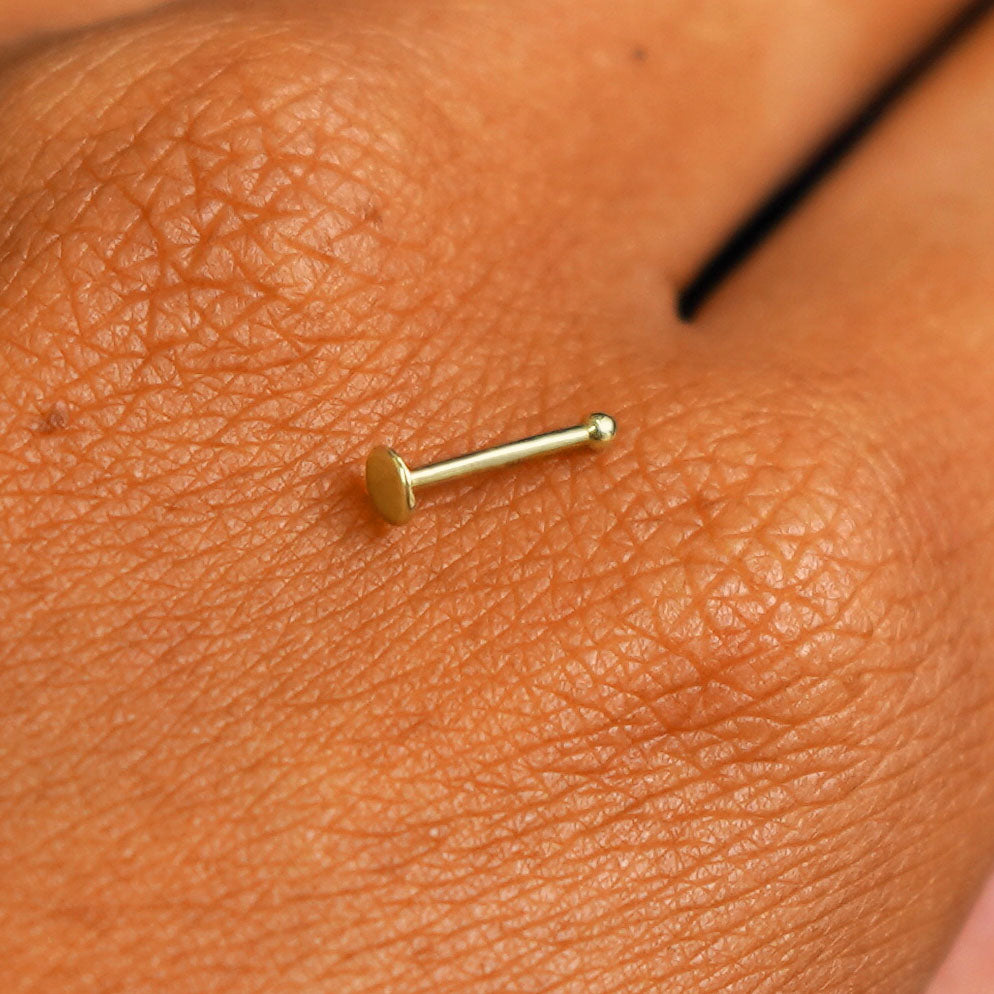 Automic Gold Circle Nose Ring | Minimalist Sustainable Fine Jewelry