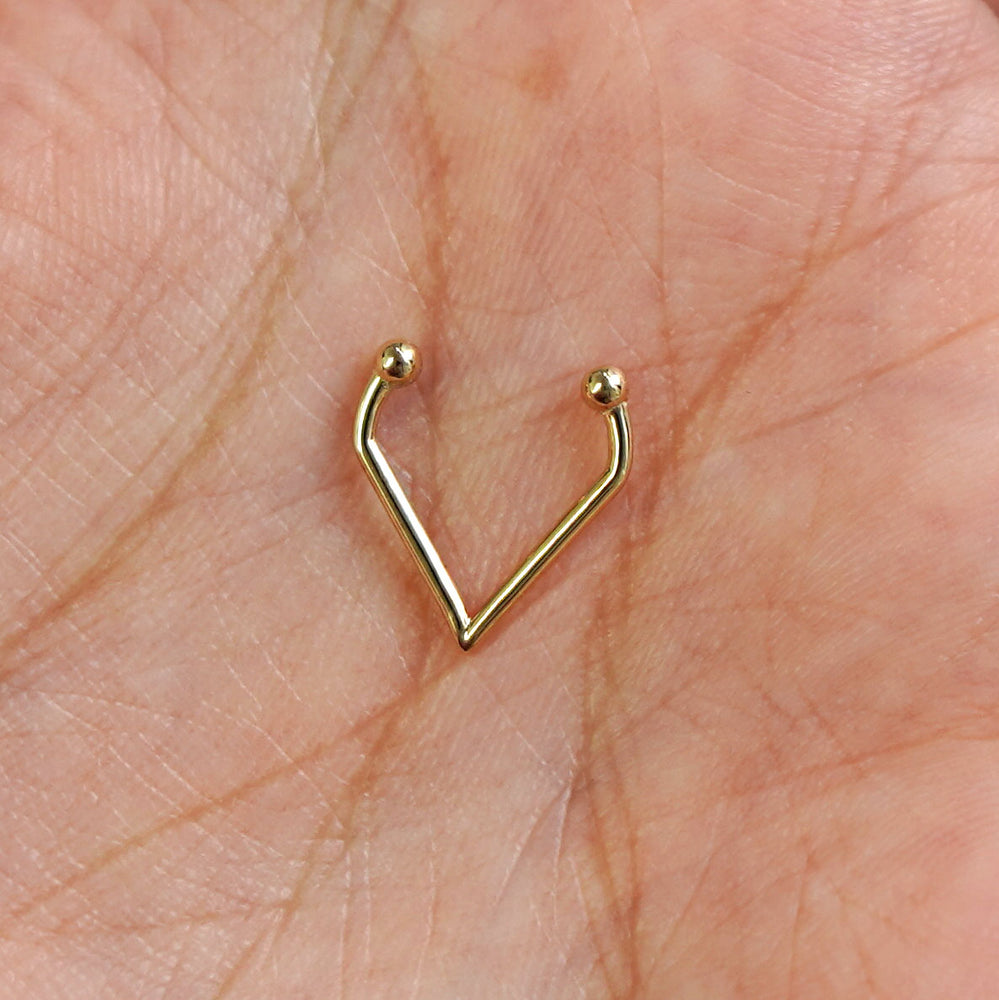 Automic Gold Triangle Septum | Minimalist Sustainable Fine Jewelry