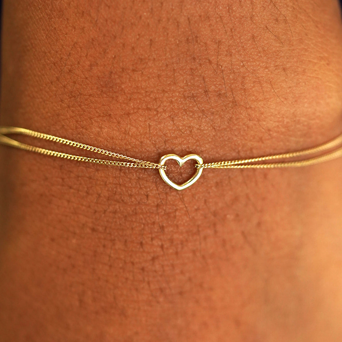 Automic Gold Heart Bracelet | Minimalist Sustainable Fine Jewelry