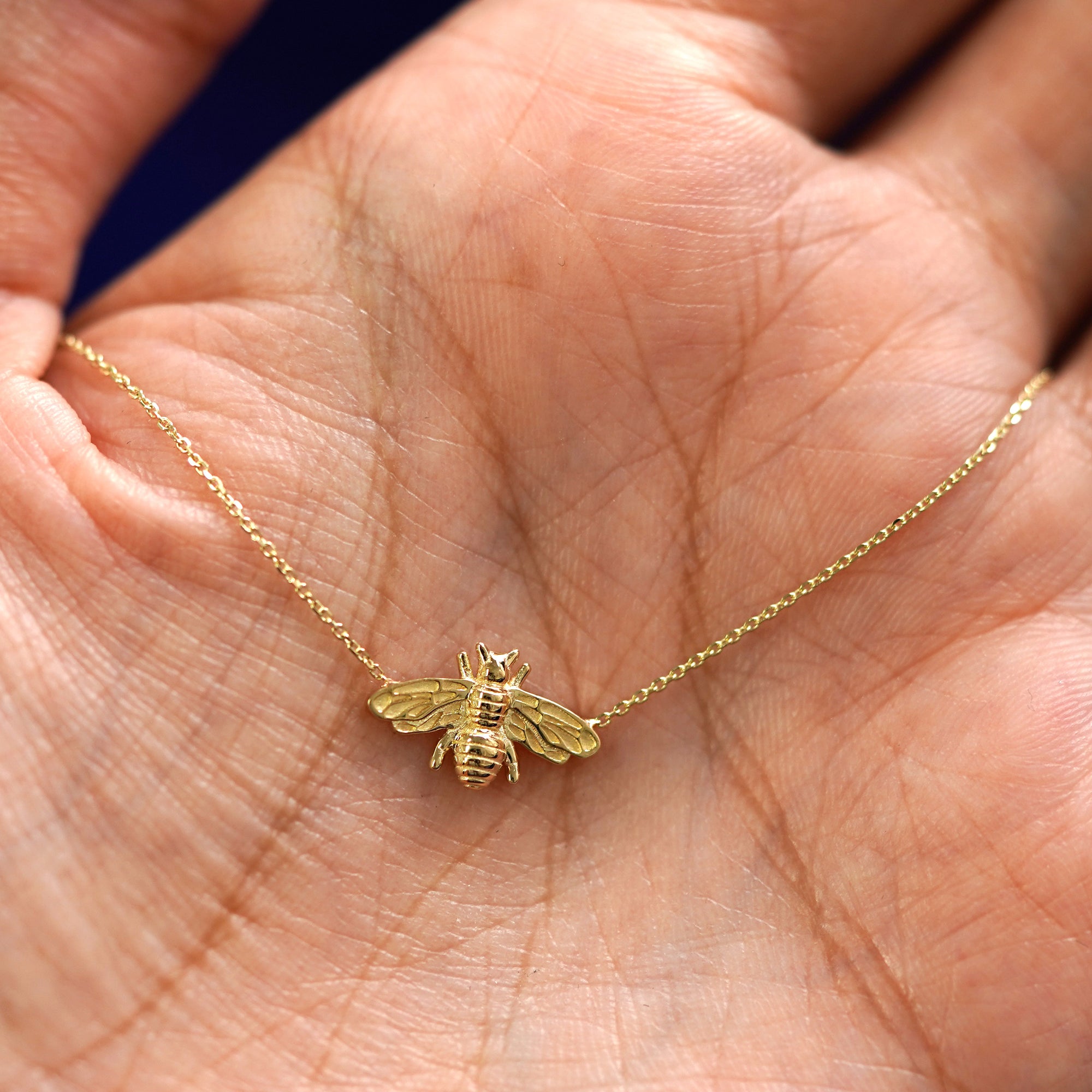 Automic Gold Bee Necklace | Minimalist Sustainable Fine Jewelry