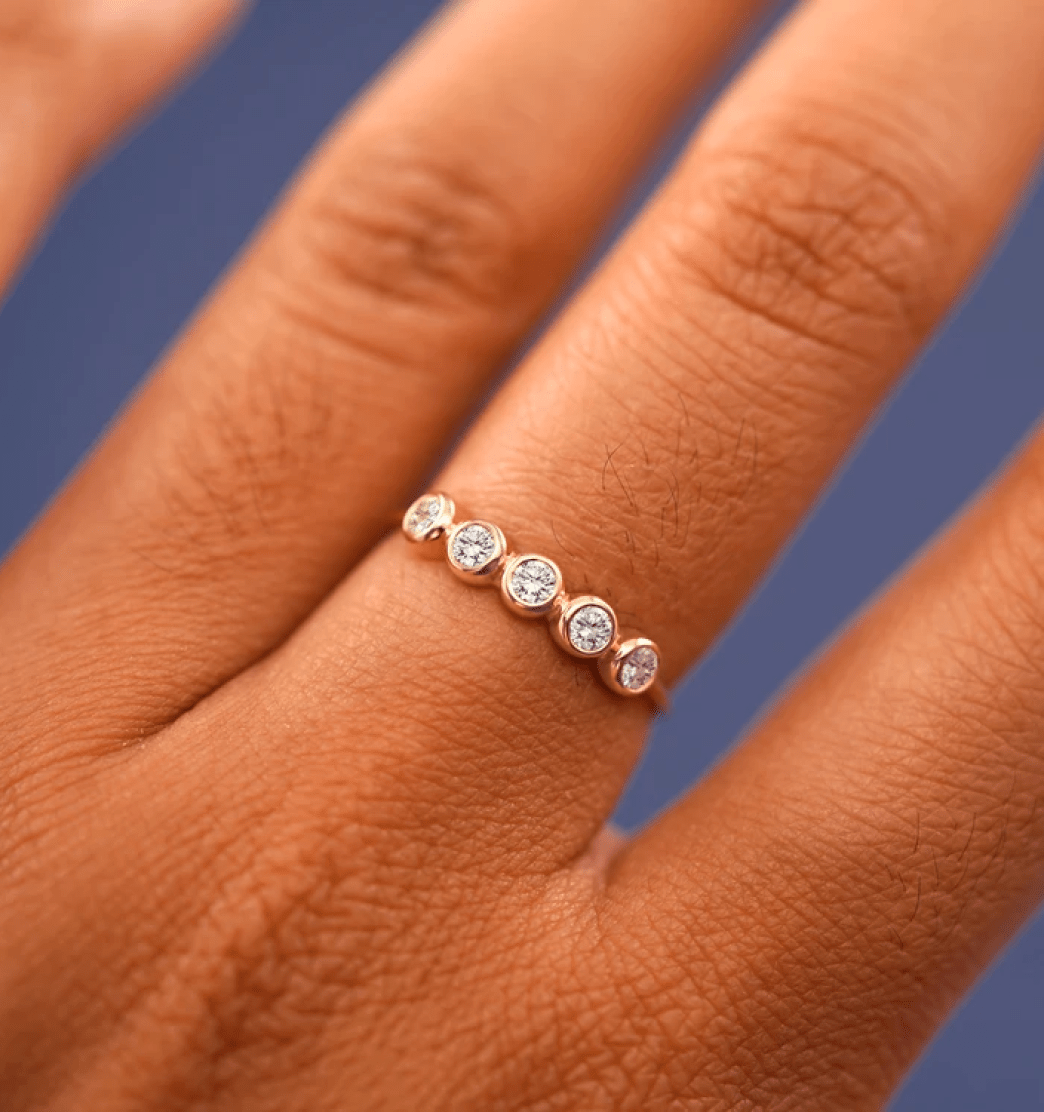 7 Step Illustrated Guide to Cleaning Gold Jewelry – Automic Gold