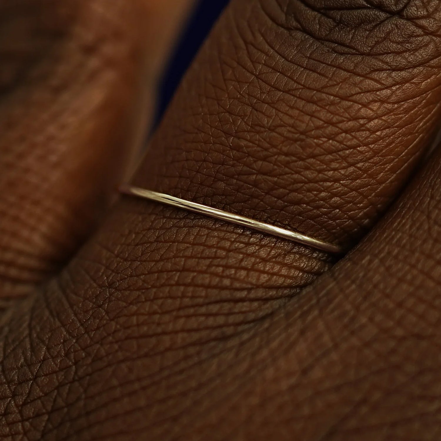 Automic Gold Line Ring | Minimal, Sustainable Fine Jewelry
