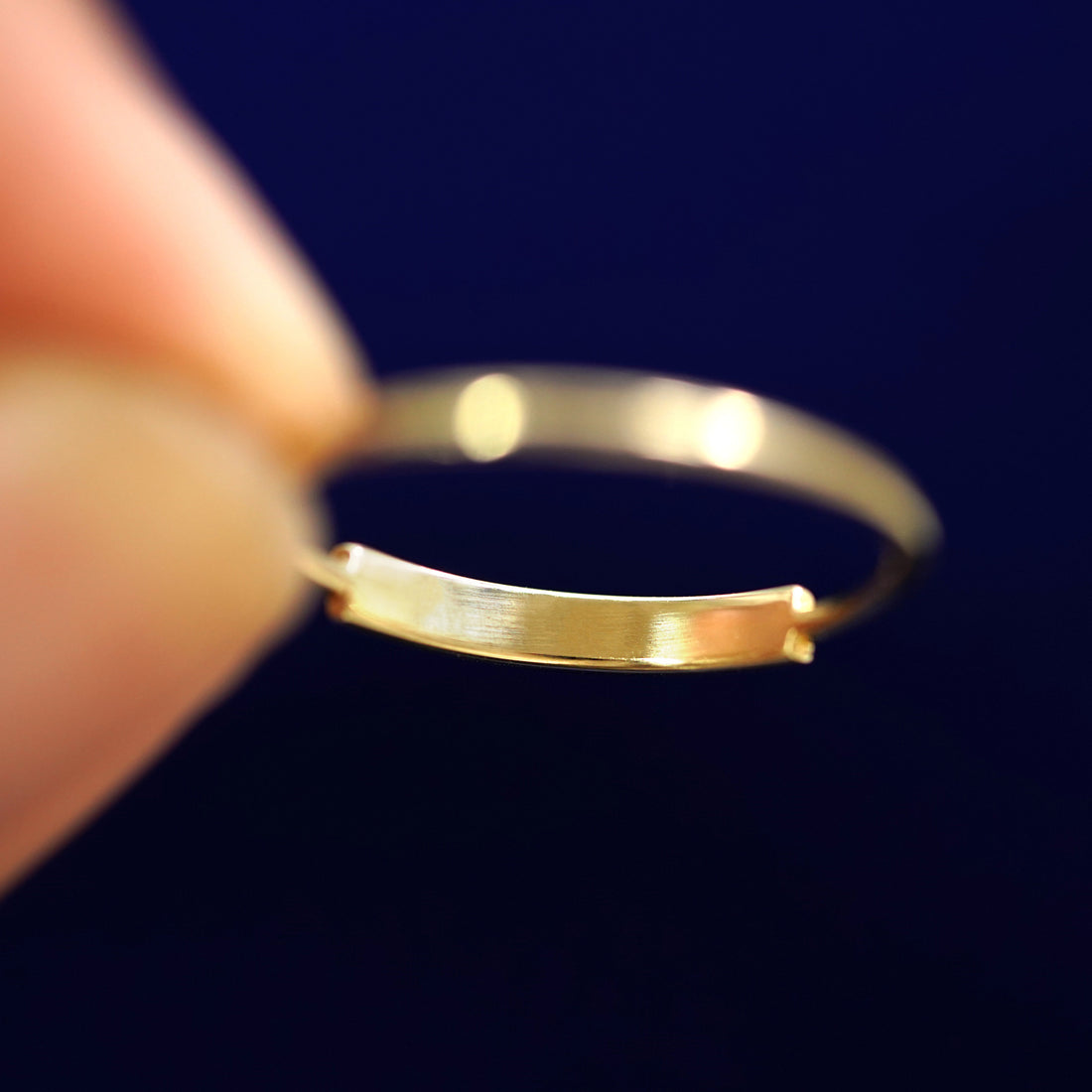 Bar Ring - Sustainable Fine Jewelry - Automic Gold