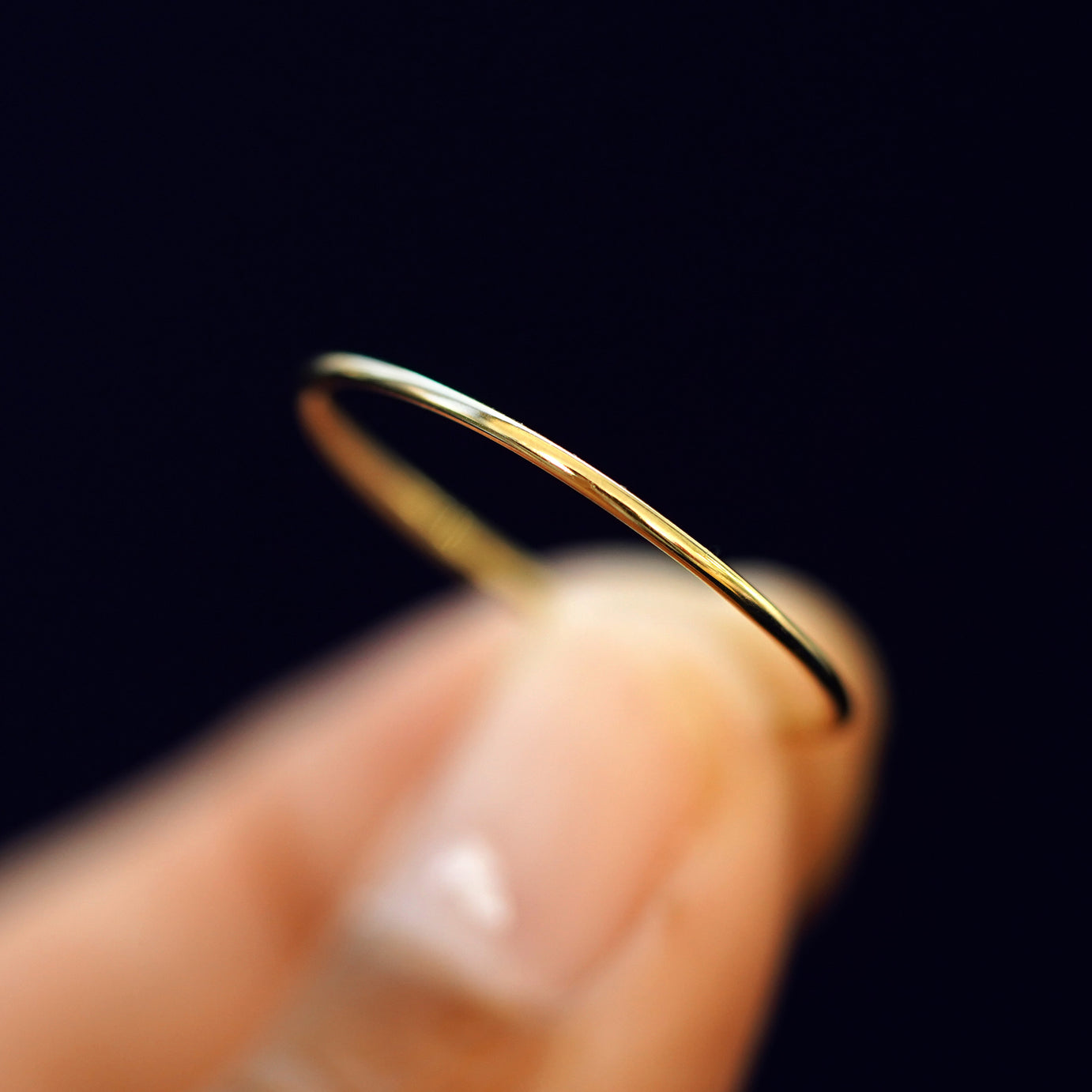 Automic Gold Line Ring | Minimal, Sustainable Fine Jewelry