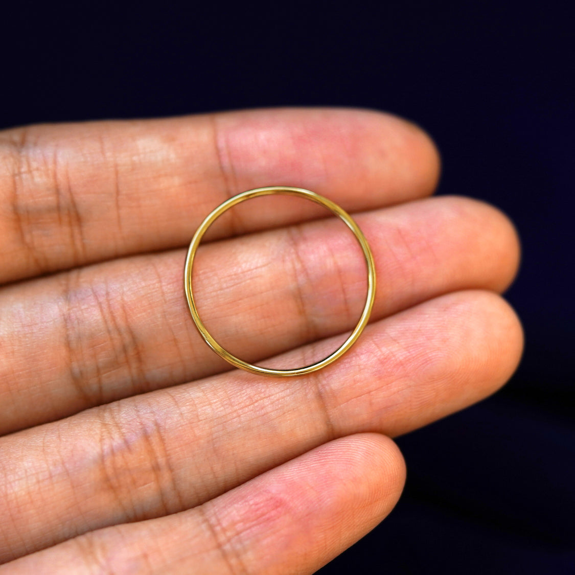 Automic Gold Line Ring | Minimal, Sustainable Fine Jewelry