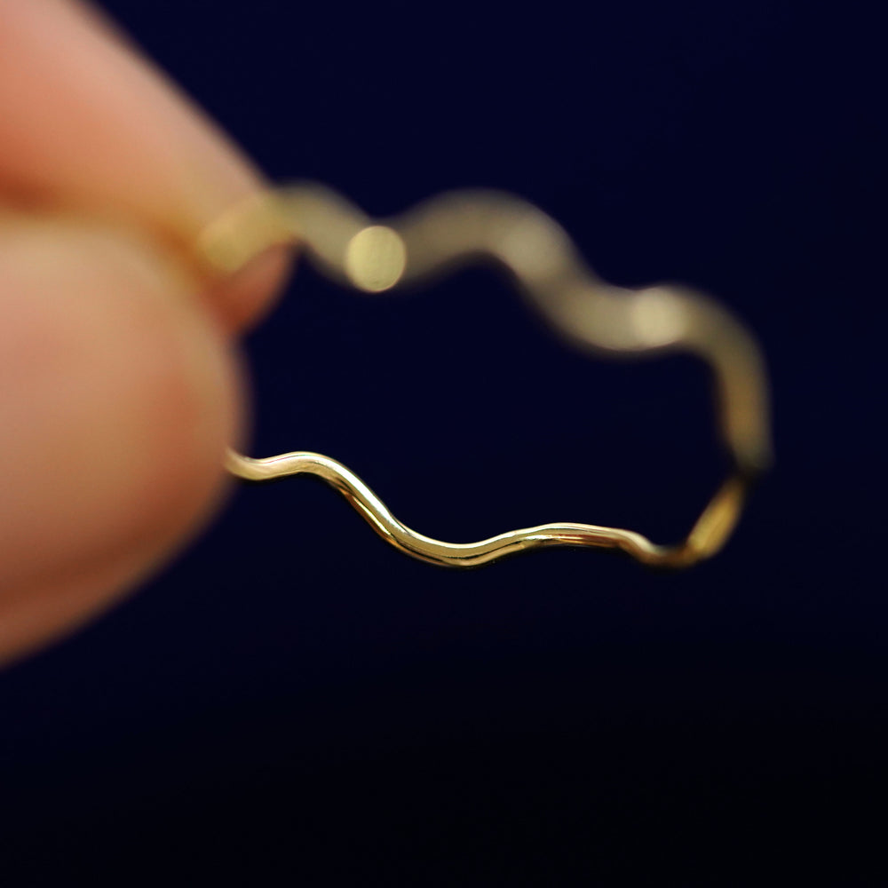 Automic Gold Wave Ring | Minimal, Sustainable Fine Jewelry