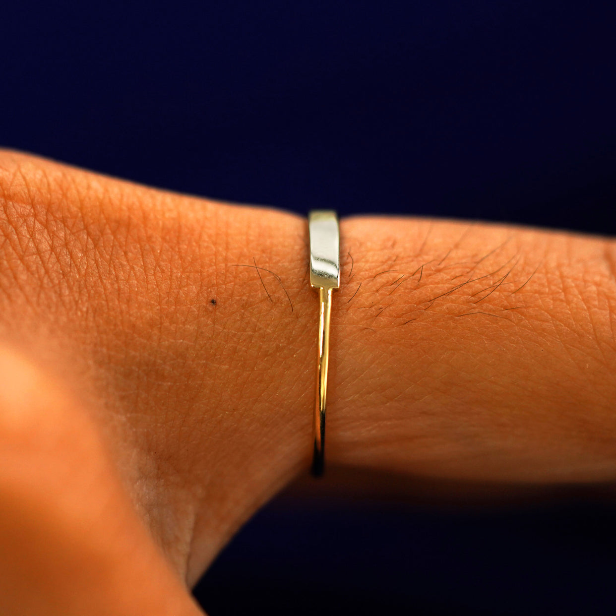 Bar Ring - Sustainable Fine Jewelry - Automic Gold