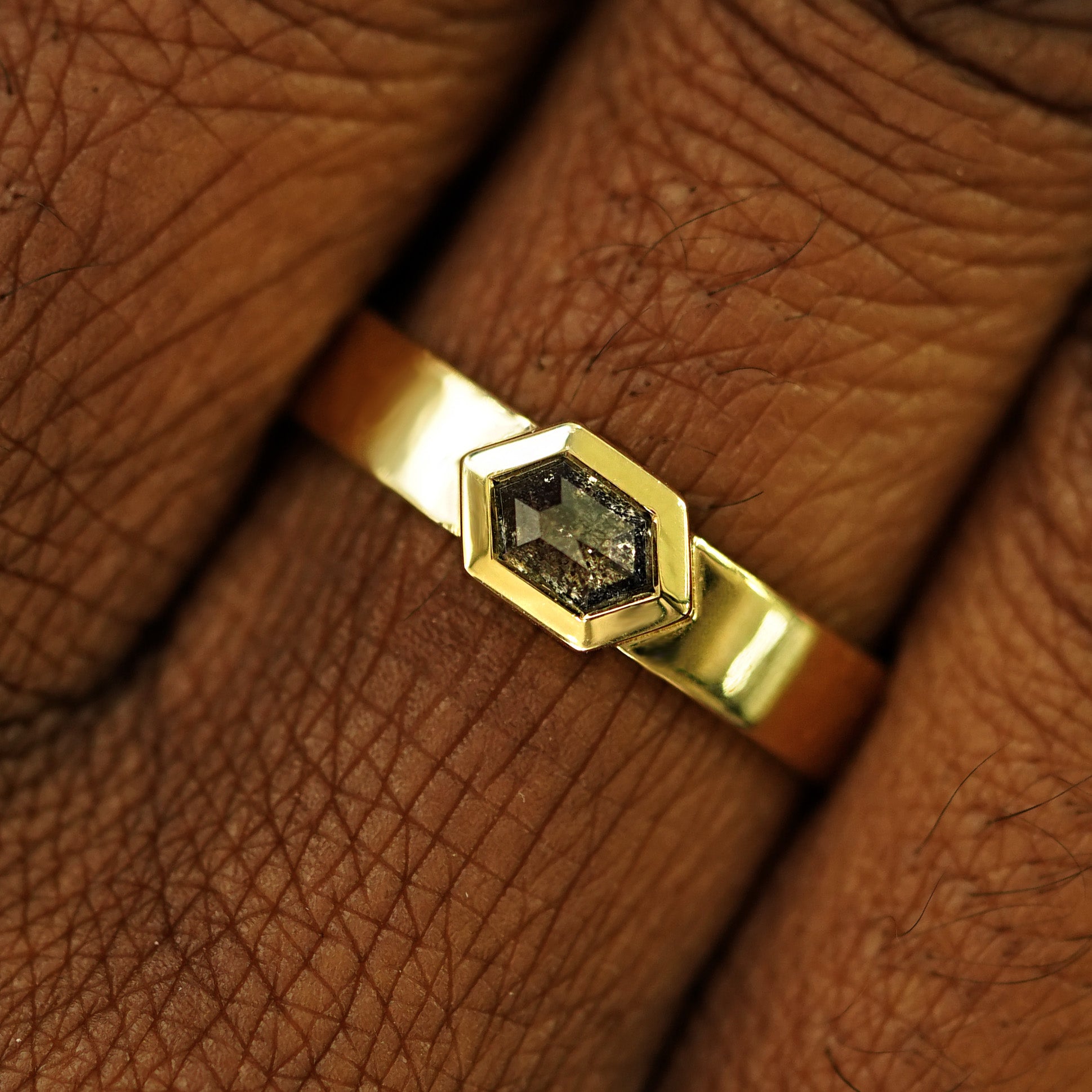 Hexagon wedding ring 60 photos - Astyledwedding.com