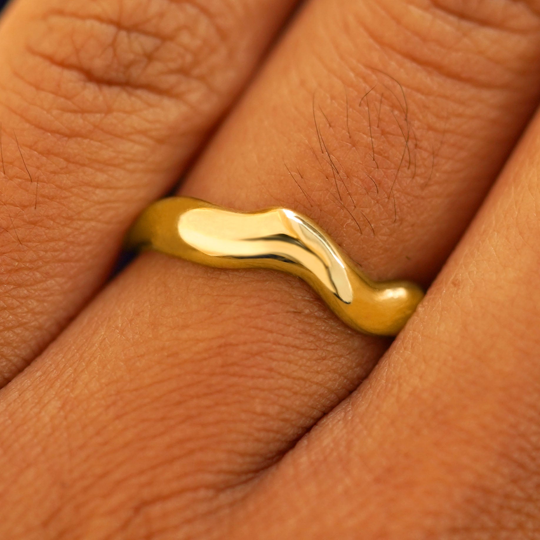 Automic Gold Liquid Band | Sustainable Fine Jewelry
