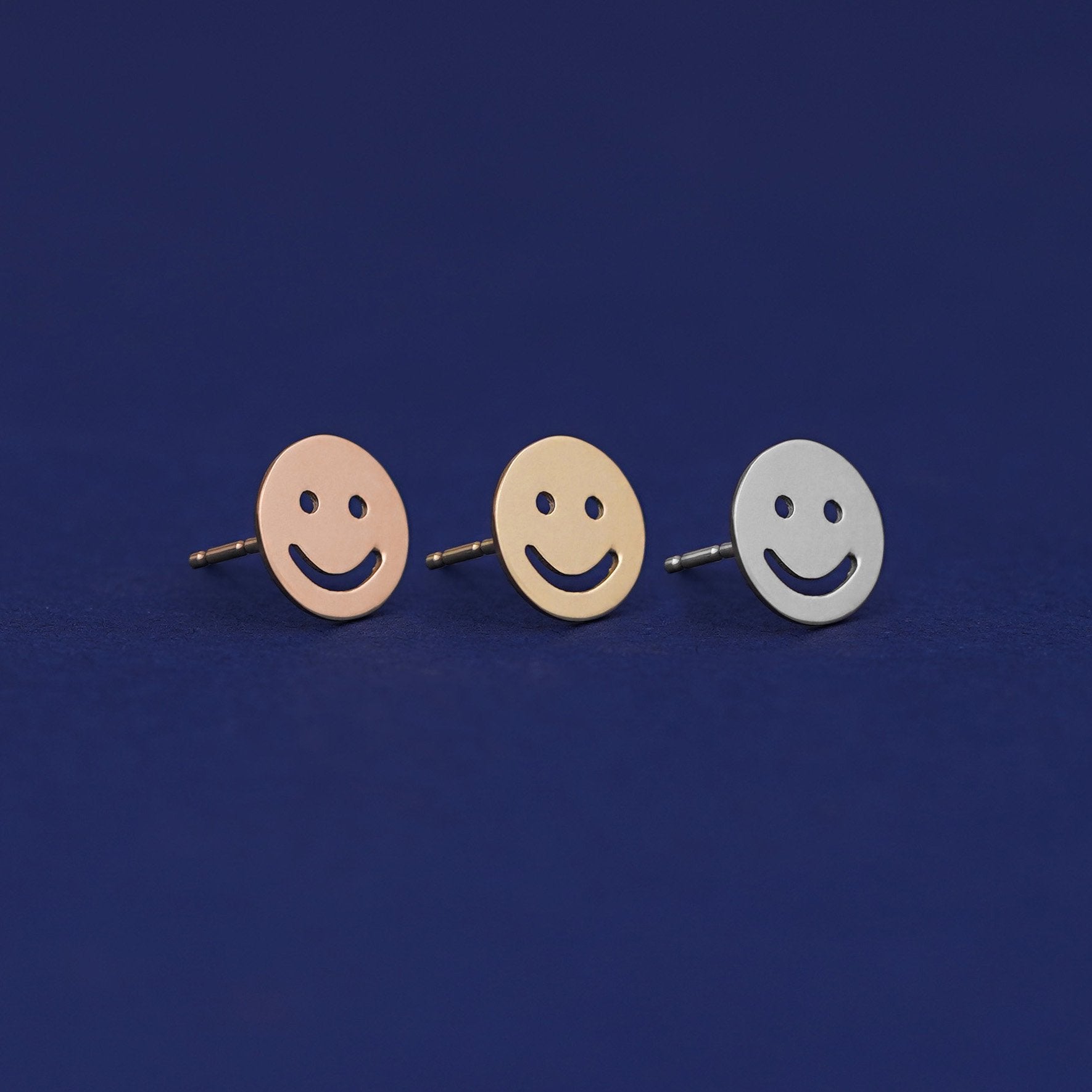 Automic Gold Smiley Face Earring | Sustainable Fine Jewelry